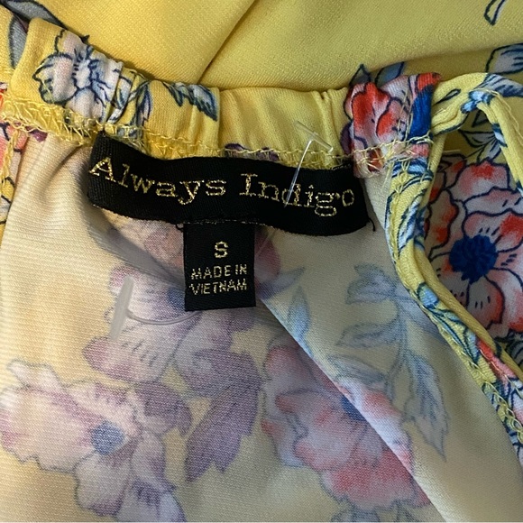 always indigo | Tops | New Always Indigo Floral Tank Size S | Poshmark